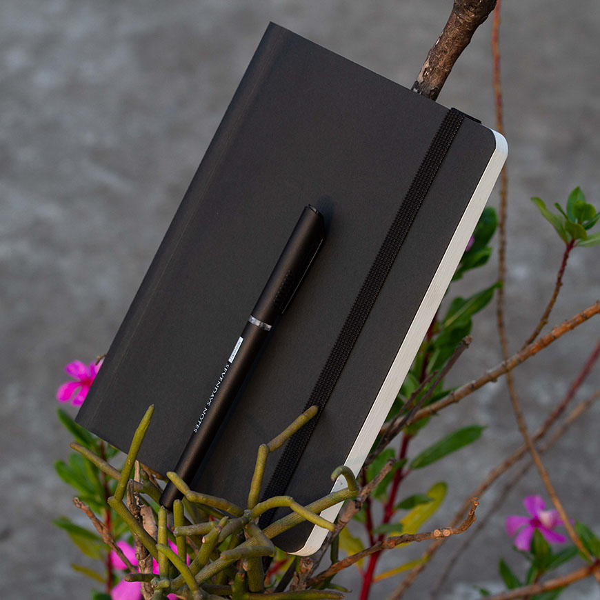 Daily Journal Dotted Black Notebook with Elastic Band with Pen | Wafilife